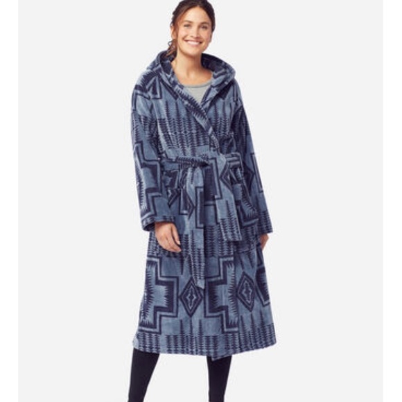 Pendleton | Intimates & Sleepwear | Newpendleton Terry Bath Robe In ...